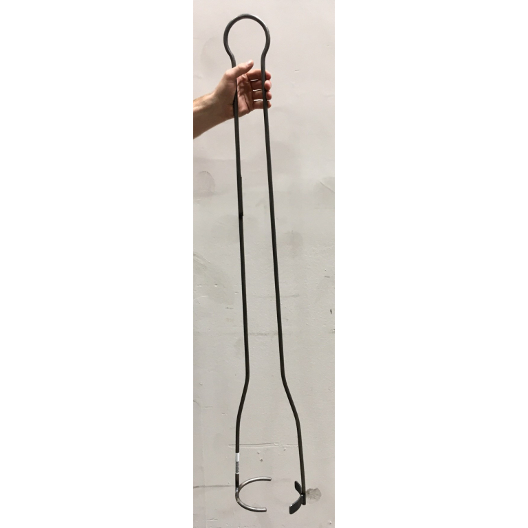 48″ Vertical Crucible Pouring Tong (#8 Graphite) – Legend Inc. Sparks ...